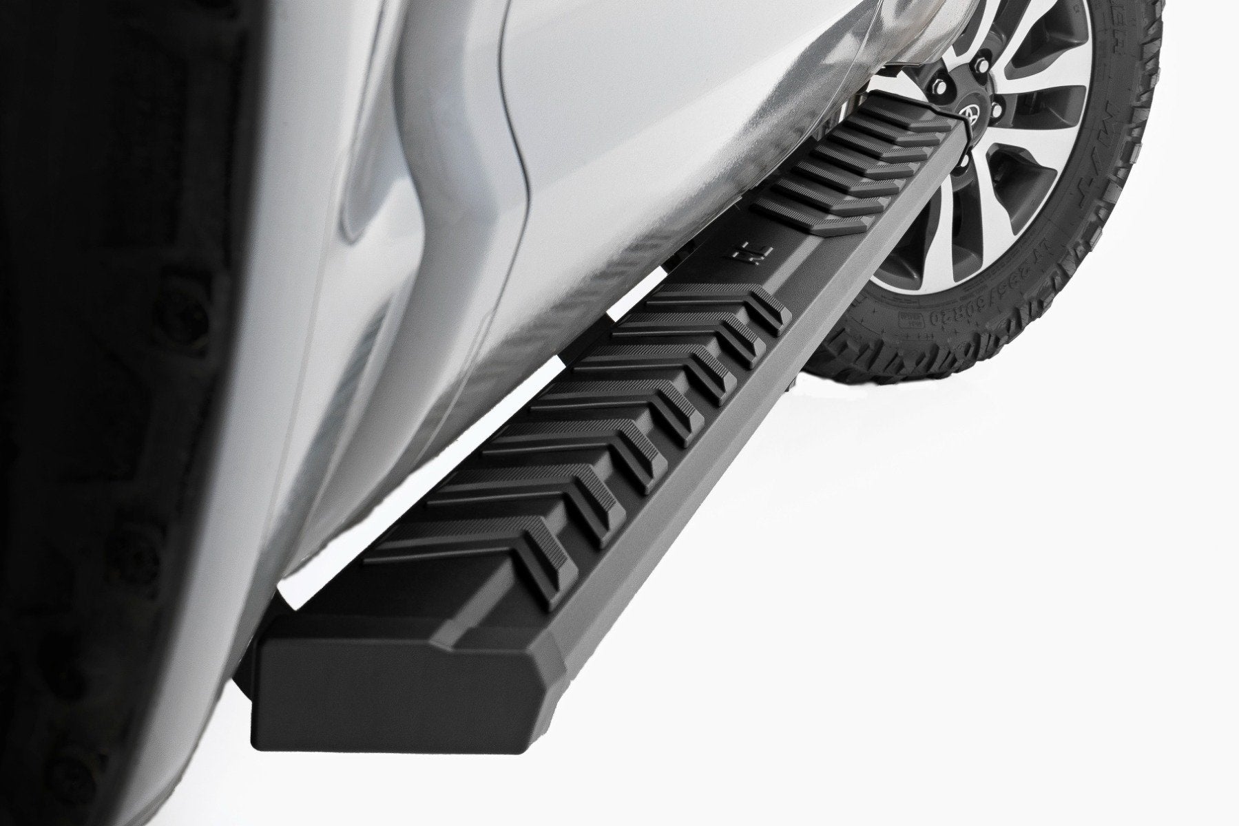 BA2 Running Boards | Side Step Bars | Crew Cab | Toyota Tundra 2WD/4WD ...